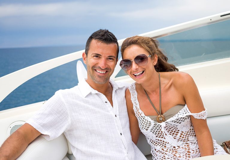 Miami Yacht Charters - Luxury Yacht Rentals in Florida and The Bahamas